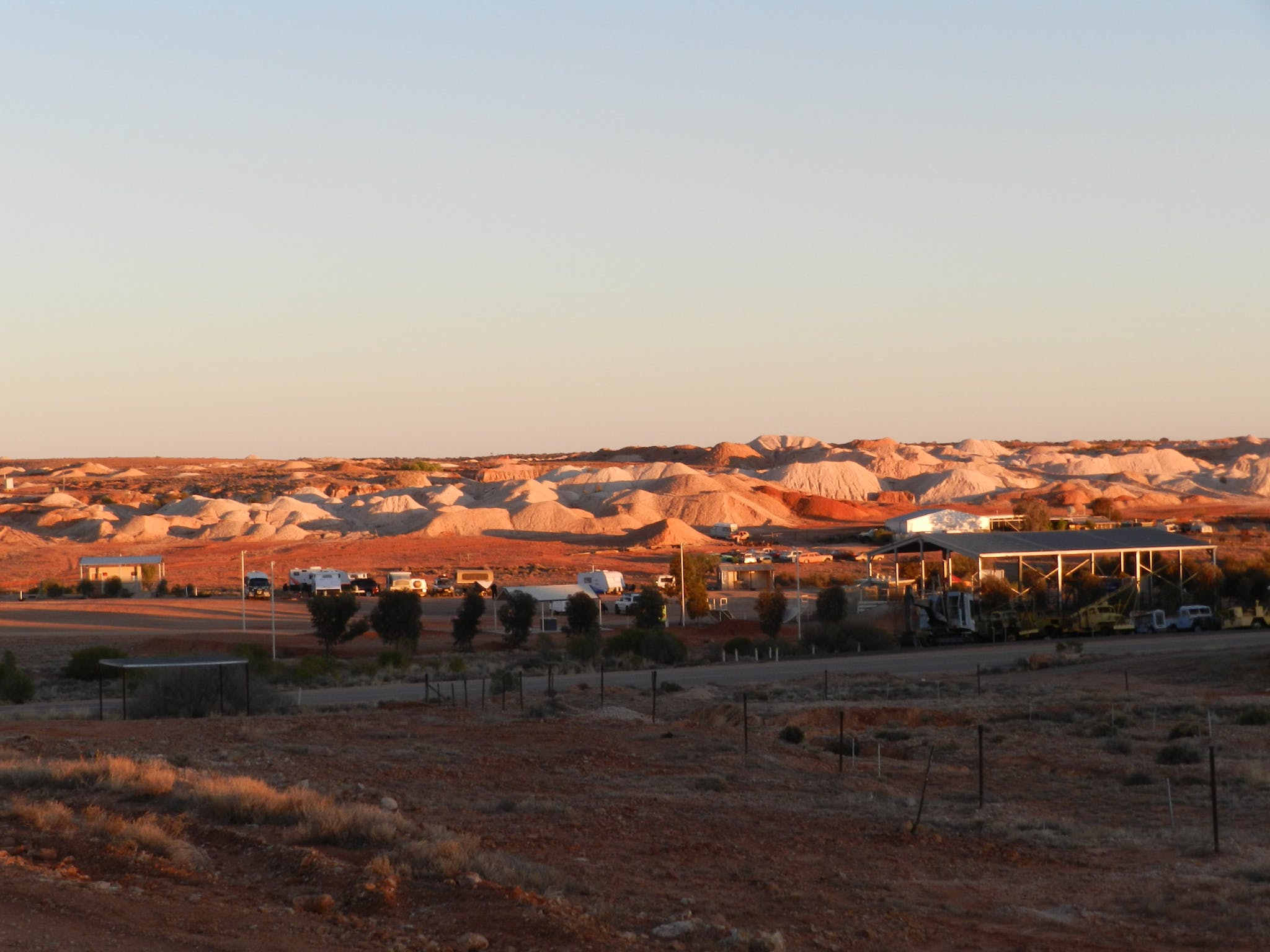 Andamooka Caravan & Camp Ground - Flinders Ranges and Outback