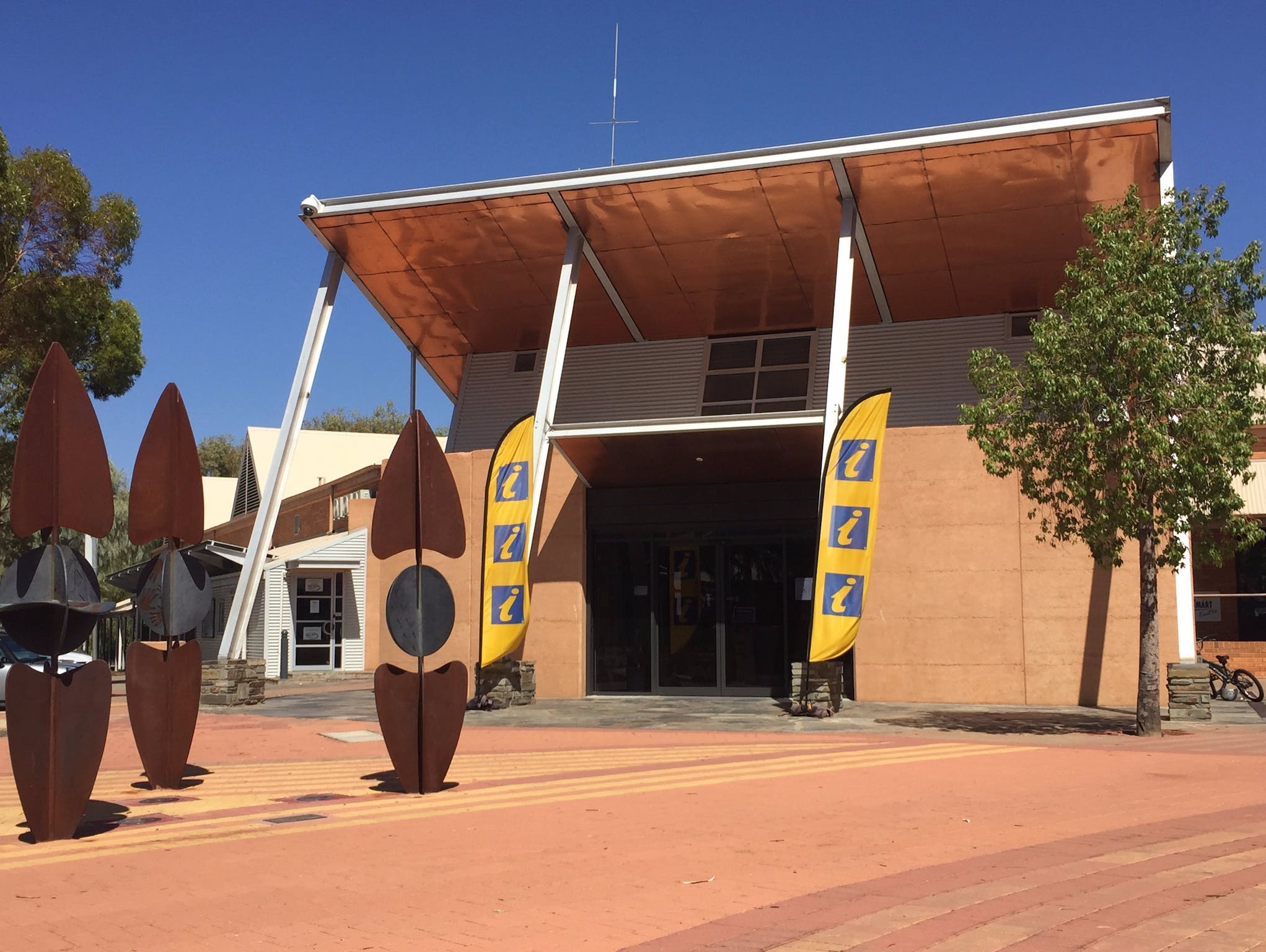 Roxby Downs Visitor Information Centre - Flinders Ranges and Outback
