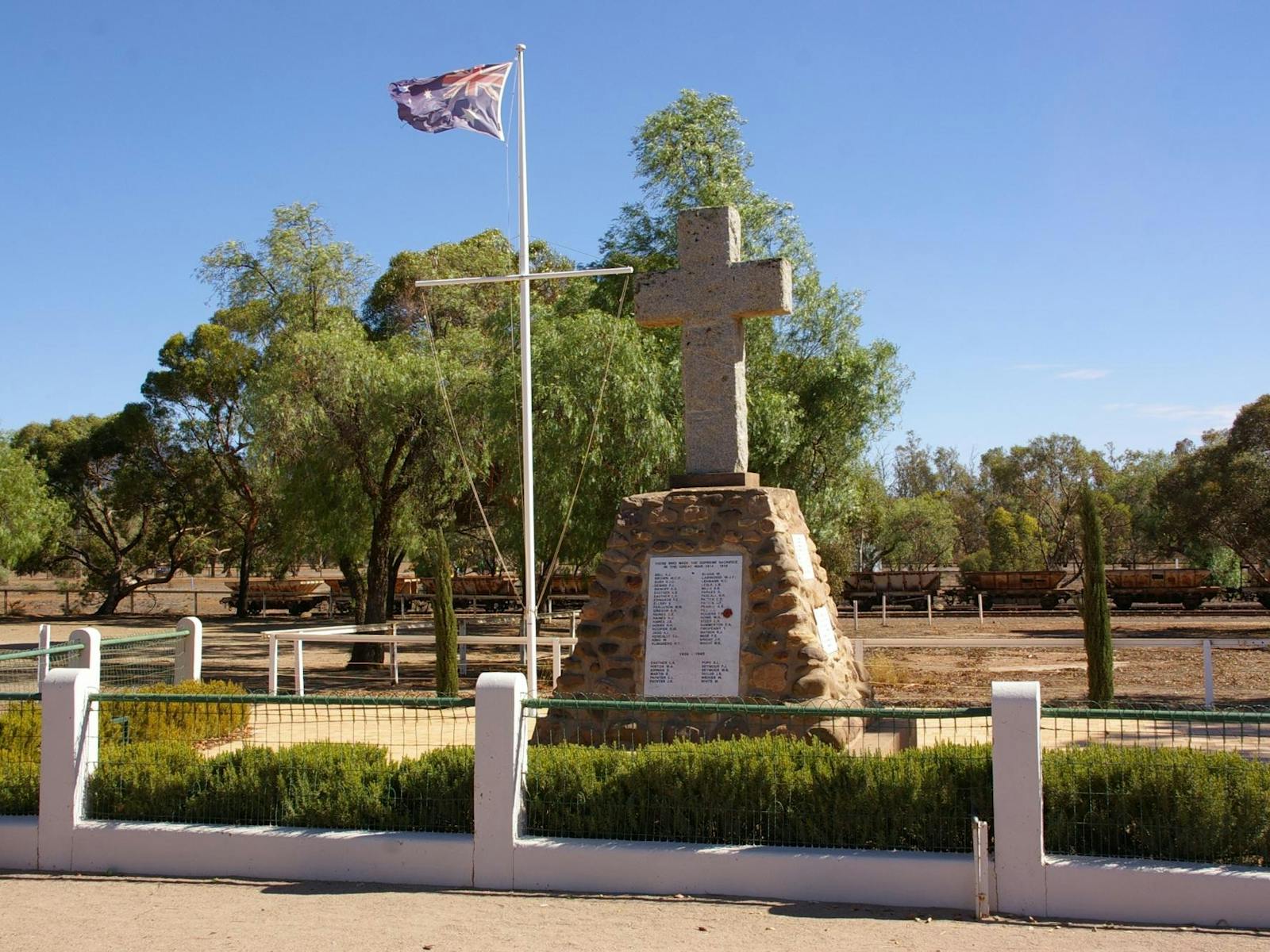 Quorn War Memorial - Flinders Ranges and Outback